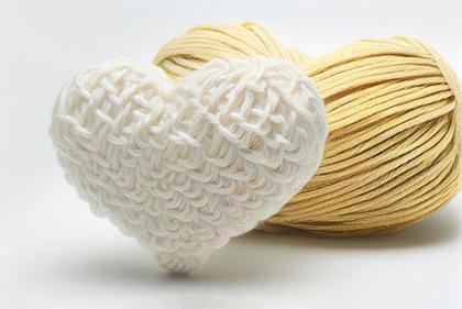 Free Download Silk Thread Heart Shape White Background